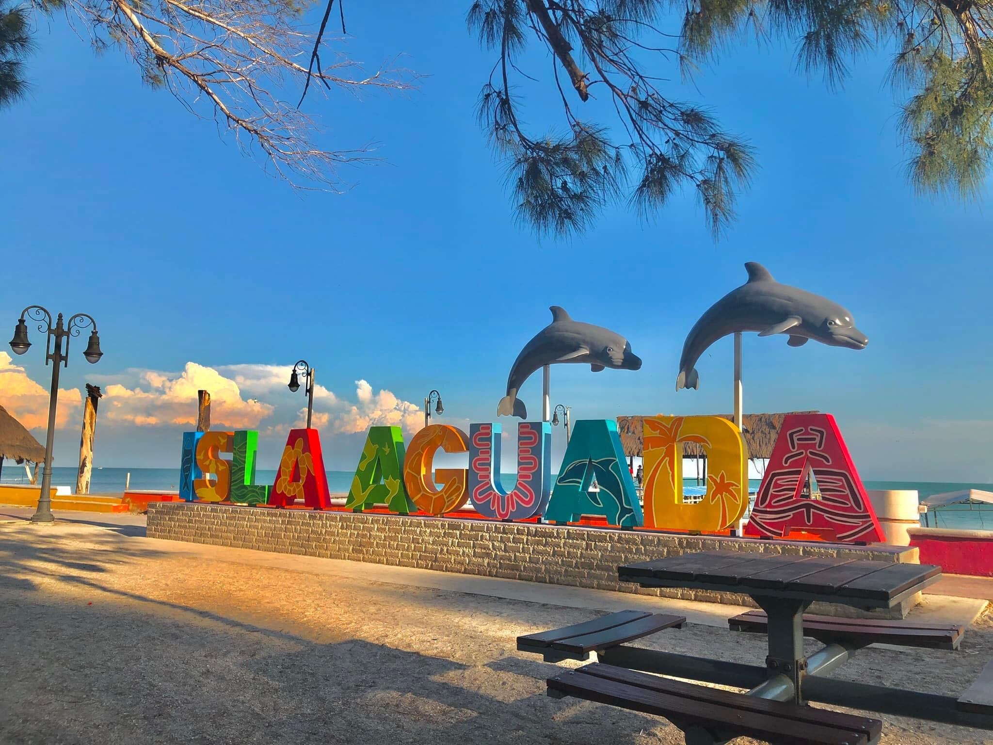 Isla Aguada, pueblo mágico con playas virgenes. - @saboresmexicanoss